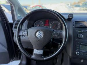 Melns Volkswagen Touran 2005 Kretinga, ar dzinēja tilpumu 1.97 L un nobraukumu 263 tūkst. km par 3200 €, foto 11 vietnē AUTOMOTO.COM.LV
