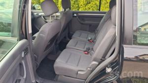 Melns Volkswagen Touran 2005 Valmiera, ar dzinēja tilpumu 1.90 L un nobraukumu 294 tūkst. km par 3100 €, foto 11 vietnē AUTOMOTO.COM.LV
