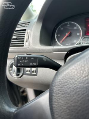 Melns Volkswagen Touran 2005 Kauņa, ar dzinēja tilpumu 1.90 L un nobraukumu 328 tūkst. km par 800 €, foto 18 vietnē AUTOMOTO.COM.LV