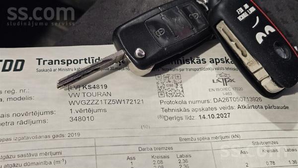 Volkswagen Touran 2005 Daugavpils vietnē Melns Volkswagen Touran 2005 Daugavpils, ar dzinēja tilpumu 1.90 L un nobraukumu 348 tūkst. km par 1400 €, foto 8 vietnē AUTOMOTO.COM.LV
