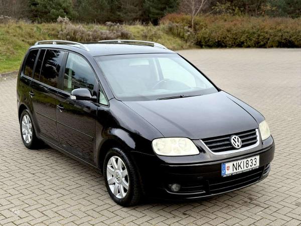 Melns Volkswagen Touran 2006 Viļņa, ar dzinēja tilpumu 1.90 L un nobraukumu 289 tūkst. km par 2000 €, foto 1 vietnē AUTOMOTO.COM.LV