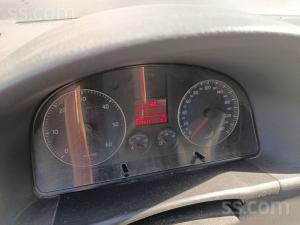 Melns Volkswagen Touran 2006 Rīga, ar dzinēja tilpumu 1.90 L un nobraukumu 264 tūkst. km par 1350 €, foto 14 vietnē AUTOMOTO.COM.LV