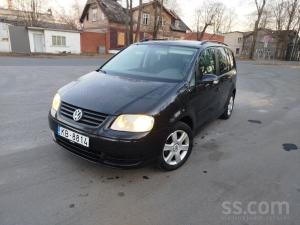 Black Volkswagen Touran 2006 in Riga, with an engine capacity of 1.90 L and mileage of 306 thousand km for 1200 €, photo  on AUTOMOTO.COM.LV