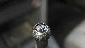 Black Volkswagen Touran 2006 in Jelgava, with an engine capacity of 2.00 L and mileage of 300 thousand km for 2290 €, photo 17 on AUTOMOTO.COM.LV