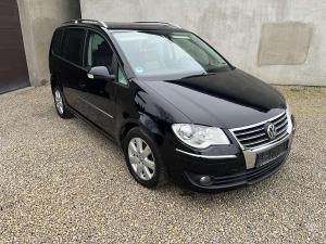 Black Volkswagen Touran 2007 in Kedainiai, with an engine capacity of 0.00 L and mileage of 285 thousand km for 3999 €, photo 8 on AUTOMOTO.COM.LV