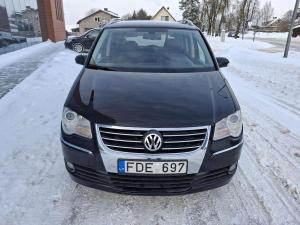 Melns Volkswagen Touran 2007 Utena, ar dzinēja tilpumu 1.97 L un nobraukumu 305 tūkst. km par 2650 €, foto 6 vietnē AUTOMOTO.COM.LV