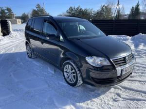 Melns Volkswagen Touran 2007 Molėtai, ar dzinēja tilpumu 1.90 L un nobraukumu 300 tūkst. km par 2400 €, foto 4 vietnē AUTOMOTO.COM.LV
