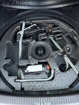 Melns Volkswagen Touran 2007 Ogre, ar dzinēja tilpumu 1.60 L un nobraukumu 153 tūkst. km par 4995 €, foto 14 vietnē AUTOMOTO.COM.LV