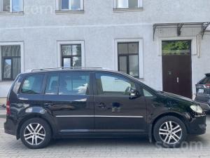 Melns Volkswagen Touran 2007 Rīga, ar dzinēja tilpumu 1.40 L un nobraukumu 242 tūkst. km par 3950 €, foto 14 vietnē AUTOMOTO.COM.LV