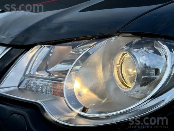 Black Volkswagen Touran 2007 in Jelgava, with an engine capacity of 2.00 L and mileage of 337 thousand km for 2850 €, photo 2 on AUTOMOTO.COM.LV