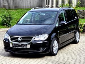 Black Volkswagen Touran 2007 in Vilnius, with an engine capacity of 2.00 L and mileage of 334 thousand km for 3200 €, photo 14 on AUTOMOTO.COM.LV