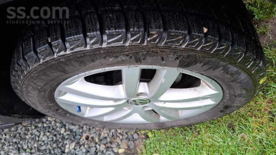 Melns Volkswagen Touran 2007 Rīga, ar dzinēja tilpumu 2.00 L un nobraukumu 338 tūkst. km par 2680 €, foto 7 vietnē AUTOMOTO.COM.LV