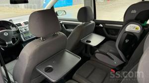 Melns Volkswagen Touran 2007 Rīga, ar dzinēja tilpumu 2.00 L un nobraukumu 319 tūkst. km par 2500 €, foto 12 vietnē AUTOMOTO.COM.LV