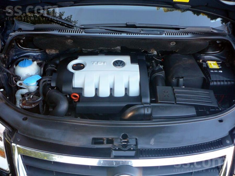 Black Volkswagen Touran 2007 in Cesis, with an engine capacity of 1.90 L and mileage of 0 thousand km for 2790 €, photo 19 on AUTOMOTO.COM.LV