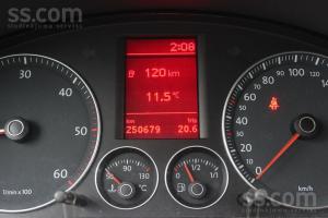 Melns Volkswagen Touran 2007 Dobele, ar dzinēja tilpumu 2.00 L un nobraukumu 251 tūkst. km par 4300 €, foto 14 vietnē AUTOMOTO.COM.LV