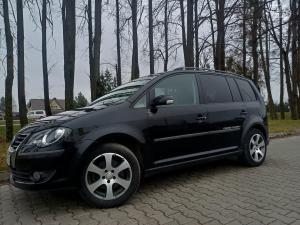 Black Volkswagen Touran 2008 in Kaunas, with an engine capacity of 2.00 L and mileage of 321 thousand km for 3250 €, photo 3 on AUTOMOTO.COM.LV