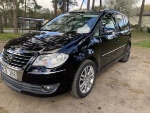Black Volkswagen Touran 2008 in Vilnius, with an engine capacity of 1.90 L and mileage of 320 thousand km for 2350 €, photo  on AUTOMOTO.COM.LV