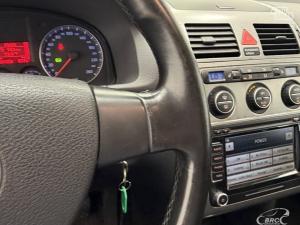 Черный Фольксваген Туран 2008 в Авиженяй, объемом двигателя 1.90 л и пробегом 301 тыс. км за 3000 €, фото 27 на AUTOMOTO.COM.LV