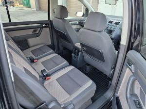 Melns Volkswagen Touran 2008 Mažeikiai, ar dzinēja tilpumu 2.00 L un nobraukumu 295 tūkst. km par 4350 €, foto 11 vietnē AUTOMOTO.COM.LV