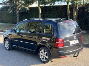 Черный Фольксваген Туран 2009 в Кедайняй, объемом двигателя 1.40 л и пробегом 231 тыс. км за 3999 €, фото 4 на AUTOMOTO.COM.LV