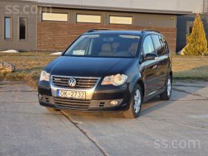 Черный Фольксваген Туран 2009 в Рига, объемом двигателя 1.90 л и пробегом 262 тыс. км за 4390 €, фото 13 на AUTOMOTO.COM.LV