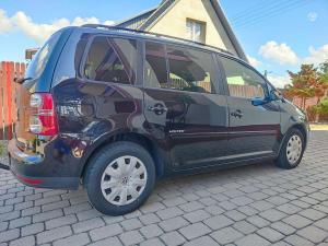 Melns Volkswagen Touran 2009 Marijampole, ar dzinēja tilpumu 1.90 L un nobraukumu 139 tūkst. km par 3599 €, foto 9 vietnē AUTOMOTO.COM.LV