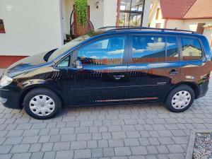 Melns Volkswagen Touran 2009 Marijampole, ar dzinēja tilpumu 1.90 L un nobraukumu 139 tūkst. km par 3599 €, foto 16 vietnē AUTOMOTO.COM.LV