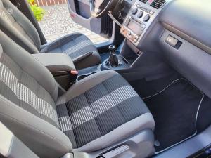 Melns Volkswagen Touran 2009 Marijampole, ar dzinēja tilpumu 1.90 L un nobraukumu 139 tūkst. km par 3599 €, foto 25 vietnē AUTOMOTO.COM.LV