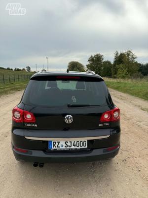 Melns Volkswagen Touran 2009 Mažeikiai, ar dzinēja tilpumu 2.00 L un nobraukumu 174 tūkst. km par 6200 €, foto 9 vietnē AUTOMOTO.COM.LV