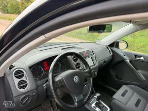 Melns Volkswagen Touran 2009 Mažeikiai, ar dzinēja tilpumu 2.00 L un nobraukumu 174 tūkst. km par 6200 €, foto 21 vietnē AUTOMOTO.COM.LV