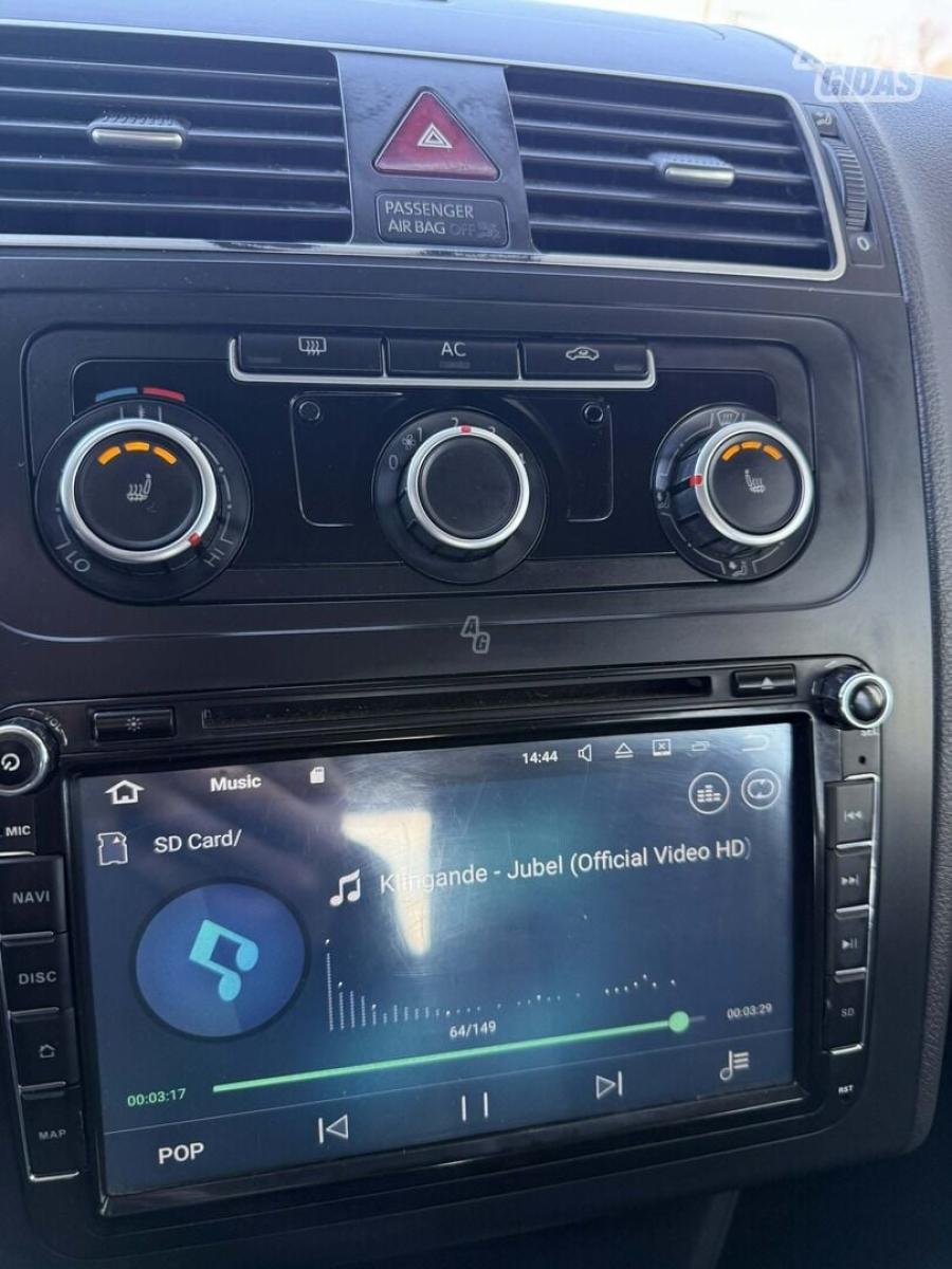 Черный Фольксваген Туран 2010 в Мажейкяй, объемом двигателя 1.60 л и пробегом 279 тыс. км за 4750 €, фото 28 на AUTOMOTO.COM.LV