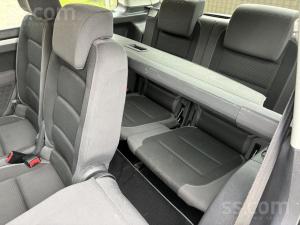 Melns Volkswagen Touran 2010 Daugavpils, ar dzinēja tilpumu 1.90 L un nobraukumu 0 tūkst. km par 4950 €, foto 13 vietnē AUTOMOTO.COM.LV