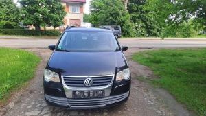 Черный Фольксваген Туран 2010 в Кедайняй, объемом двигателя 1.90 л и пробегом 305 тыс. км за 2999 €, фото 16 на AUTOMOTO.COM.LV