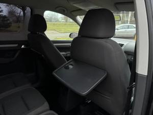Melns Volkswagen Touran 2010 Rīga, ar dzinēja tilpumu 2.00 L un nobraukumu 295 tūkst. km par 2790 €, foto 10 vietnē AUTOMOTO.COM.LV