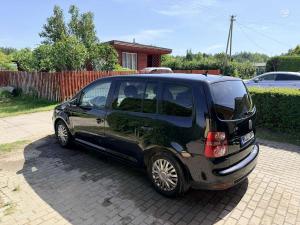 Черный Фольксваген Туран 2010 в Друскининкай, объемом двигателя 1.90 л и пробегом 205 тыс. км за 3000 €, фото  на AUTOMOTO.COM.LV
