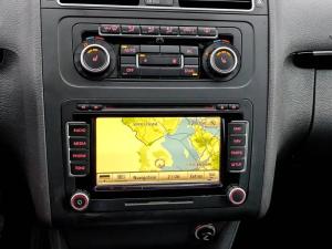 Melns Volkswagen Touran 2010 Jelgava, ar dzinēja tilpumu 1.40 L un nobraukumu 221 tūkst. km par 6990 €, foto 18 vietnē AUTOMOTO.COM.LV