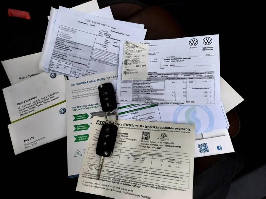 Melns Volkswagen Touran 2010 Jelgava, ar dzinēja tilpumu 1.40 L un nobraukumu 221 tūkst. km par 6990 €, foto 23 vietnē AUTOMOTO.COM.LV