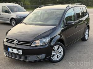 Melns Volkswagen Touran 2010 Ogre, ar dzinēja tilpumu 2.00 L un nobraukumu 192 tūkst. km par 7200 €, foto 4 vietnē AUTOMOTO.COM.LV
