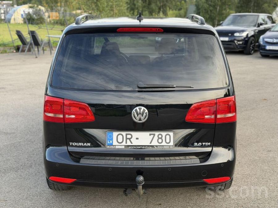Melns Volkswagen Touran 2010 Ogre, ar dzinēja tilpumu 2.00 L un nobraukumu 192 tūkst. km par 7200 €, foto 6 vietnē AUTOMOTO.COM.LV