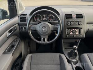 Melns Volkswagen Touran 2010 Ogre, ar dzinēja tilpumu 2.00 L un nobraukumu 192 tūkst. km par 7200 €, foto 15 vietnē AUTOMOTO.COM.LV