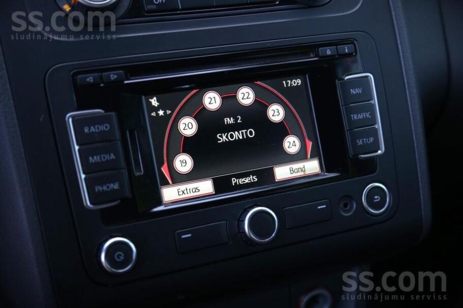 Melns Volkswagen Touran 2010 Rīga, ar dzinēja tilpumu 2.00 L un nobraukumu 325 tūkst. km par 3795 €, foto 15 vietnē AUTOMOTO.COM.LV