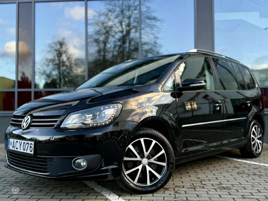 Black Volkswagen Touran 2011 in Kaisiadorys, with an engine capacity of 1.97 L and mileage of 280 thousand km for 6200 €, photo 5 on AUTOMOTO.COM.LV