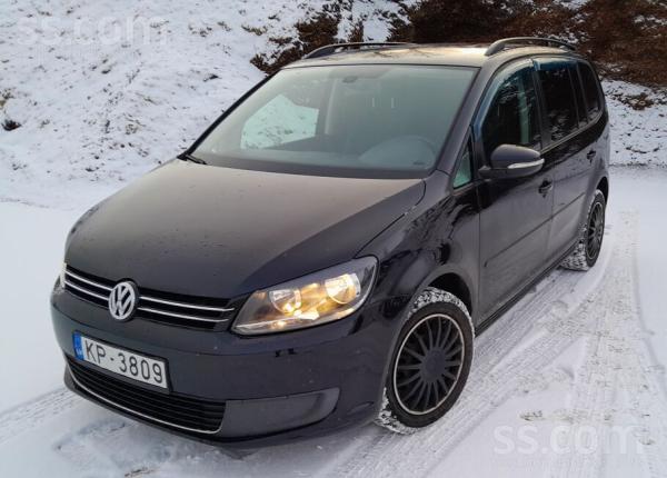 Melns Volkswagen Touran 2011 Valmiera, ar dzinēja tilpumu 2.00 L un nobraukumu 466 tūkst. km par 3700 €, foto 2 vietnē AUTOMOTO.COM.LV
