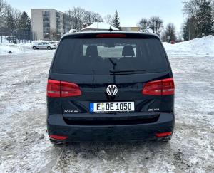 Melns Volkswagen Touran 2011 Telšiai, ar dzinēja tilpumu 2.00 L un nobraukumu 253 tūkst. km par 7000 €, foto 6 vietnē AUTOMOTO.COM.LV