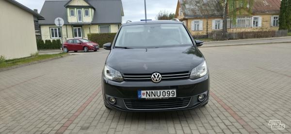 Melns Volkswagen Touran 2011 Anykščiai, ar dzinēja tilpumu 1.60 L un nobraukumu 225 tūkst. km par 6150 €, foto 6 vietnē AUTOMOTO.COM.LV