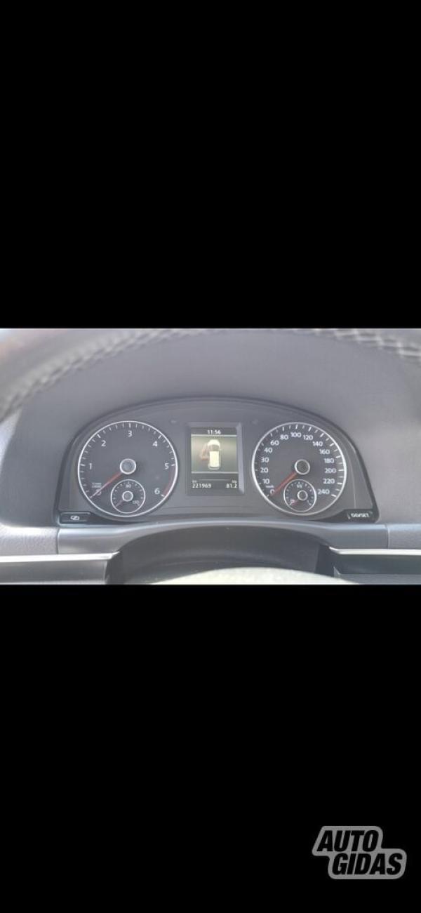 Melns Volkswagen Touran 2011 Anykščiai, ar dzinēja tilpumu 1.60 L un nobraukumu 225 tūkst. km par 6150 €, foto 8 vietnē AUTOMOTO.COM.LV