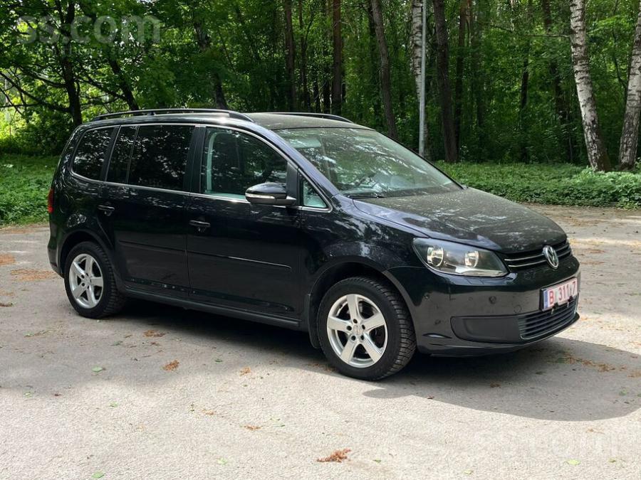 Melns Volkswagen Touran 2011 Rīga, ar dzinēja tilpumu 1.40 L un nobraukumu 0 tūkst. km par 4799 €, foto 8 vietnē AUTOMOTO.COM.LV