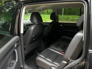 Melns Volkswagen Touran 2011 Rīga, ar dzinēja tilpumu 1.40 L un nobraukumu 0 tūkst. km par 4799 €, foto 25 vietnē AUTOMOTO.COM.LV