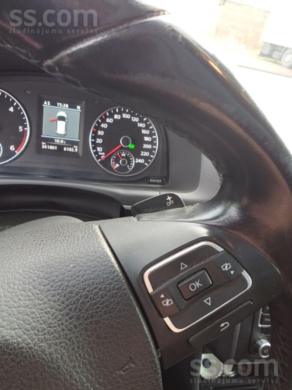 Black Volkswagen Touran 2011 in Talsi, with an engine capacity of 2.00 L and mileage of 356 thousand km for 3600 €, photo 6 on AUTOMOTO.COM.LV