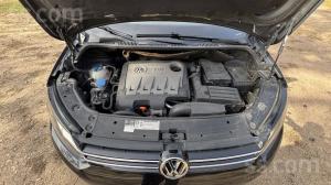 Melns Volkswagen Touran 2011 Daugavpils, ar dzinēja tilpumu 1.60 L un nobraukumu 260 tūkst. km par 5450 €, foto 18 vietnē AUTOMOTO.COM.LV